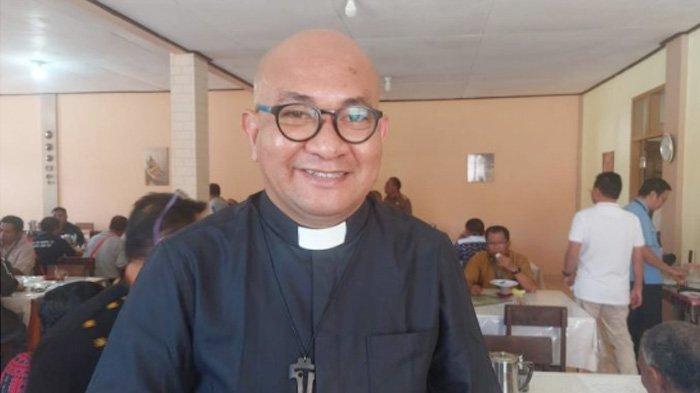 Romo Paschal dari Kepulauan Riau Bicara Masalah TPPO di Munas XIV Unio ...