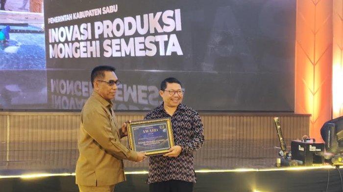 Pemkab Sabu Raijua Inovasi Produksi Garam, Diganjar Penghargaan Pos ...