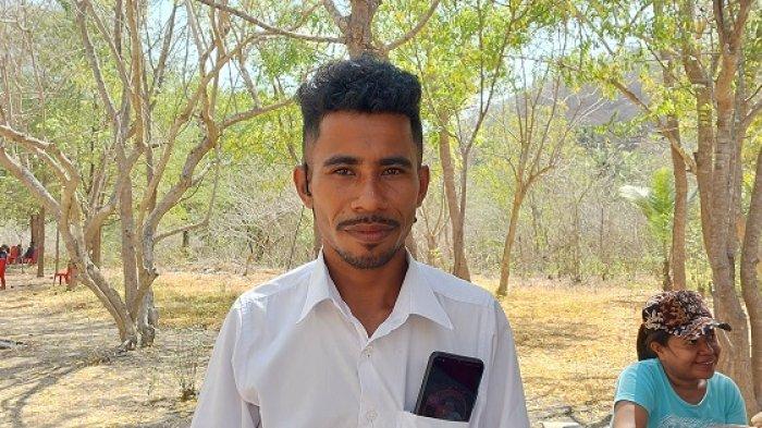 Pemdes dan Warga di Pantai Oa Wulanggitang Promosi Wisata Laut,Tagih Janji Jalan Hotmix - Pos ...