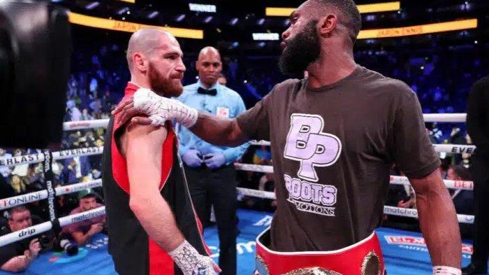 Hasil Tinju Dunia, Jaron Ennis Menang Tetapi Karen Chukhadzhian Dapat Pujian Selangit - Pos ...