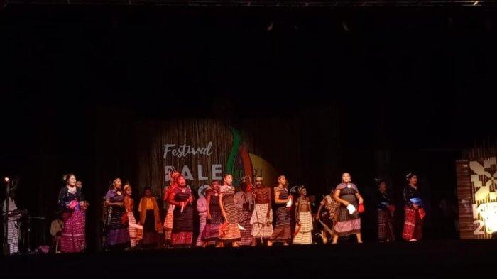Tarian Kahe Keang Budaya Lamaholot dan Tana'Ai di Festival Bale Nagi ...