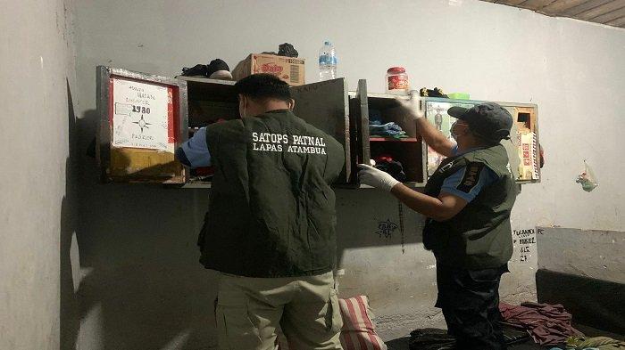 Cegah Gangguan Kamtib, Tim Satops Patnal Lapas Atambua Geledah Kamar ...