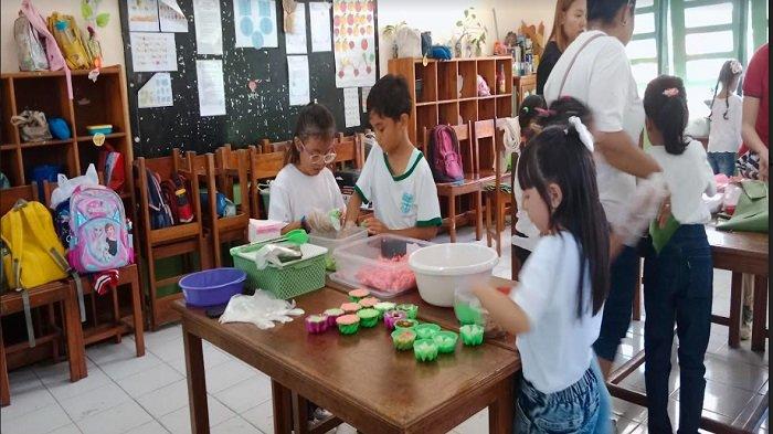 Tingkatkan Kreativitas Anak, SD Santa Angela Atambua Adakan Gelar Karya ...