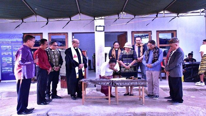 Pembangunan Pasca Bencana: GMIT, UNWIRA, dan IAI NTT Resmikan Pastori ...