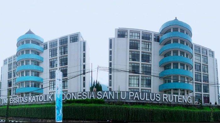 Dies Natalis Unika Ruteng Diwarnai Parade Budaya dan Pameran Ekonomi ...