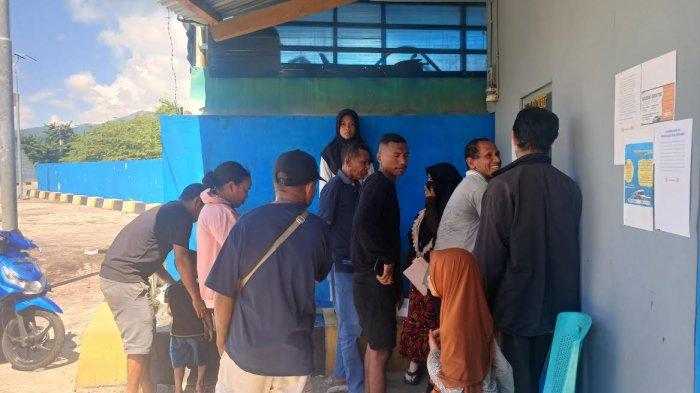 Pasca Lebaran Warga Alor Antre Daftar Ulang Mudik Gratis Rute Kalabahi - Kupang - Pos-kupang.com
