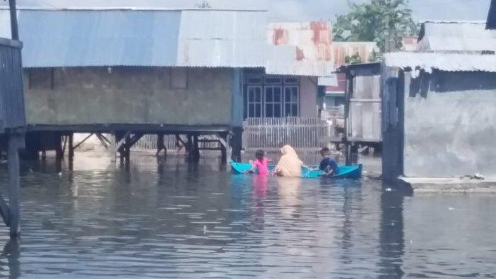 Banjir Rob Landa 4 Pulau di NTT 25 - 26 Agustus 2022, BMKG Ingatkan Masyarakat Waspada Dampaknya ...