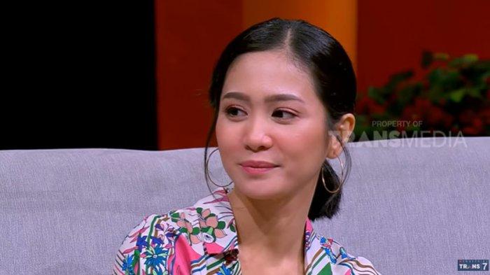 Bunga Zainal Menangis, Ungkap Kehidupan Sebenarnya dengan Sang Suami hingga Melaney Ricardo ...