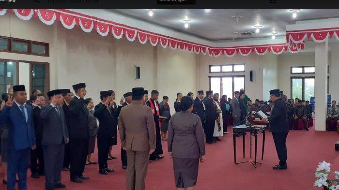 Bupati Sumba Barat Lantik 76 Pejabat Eselon III dan IV, Pejabat Baru ...