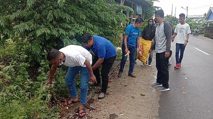 Cegah DBD, Lurah Batuplat Pimpin Pungut Sampah - Pos-kupang.com