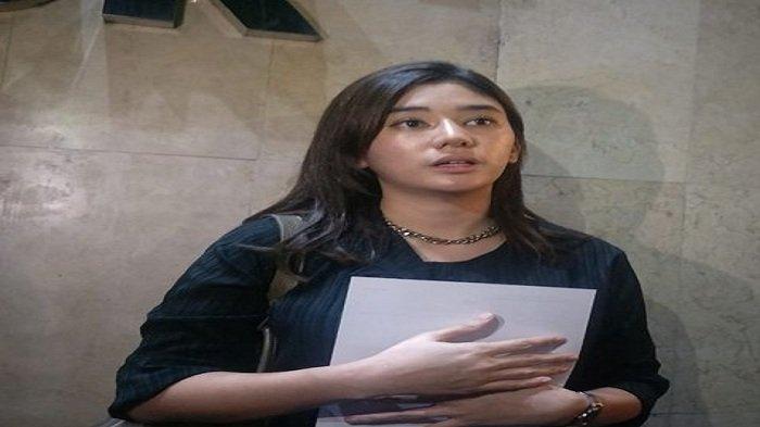 Heboh Mobil Clara Shinta Ditarik Debt Collector, Selebgram Tik Toko Sebut Mobilnya Telah Kembali ...
