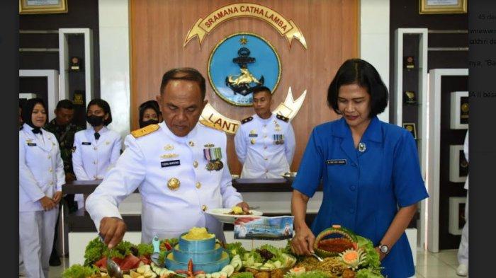 Puncak Perayaan HUT ke 77 TNI AL, Danlantamal VII Pimpin Upacara ...