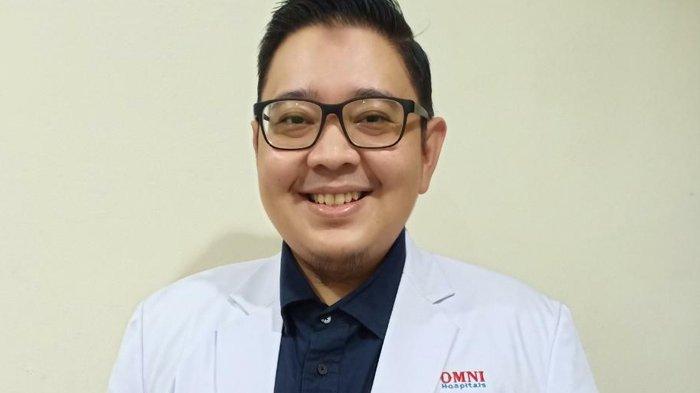 Dokter Dirga Sakti Rambe: Butuh Satu Tahun Bikin Vaksin Corona - Pos-kupang.com