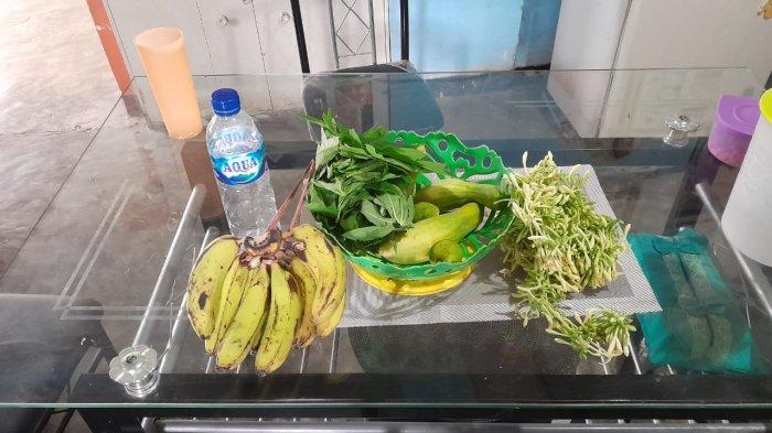 Kuliner Khas NTT, Makan Gado-gado Kupang ala Ferry Ndoen Perbanyak ...