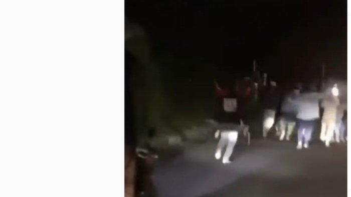 Video Viral, Gengster di Wilayah Depok Beraksi Warga Pun Resah - Pos ...