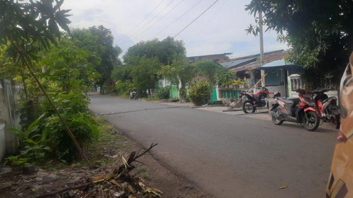Jalan Mawar, Melati dan Cempaka di Perumnas Maumere Ada LPJ Tapi Mati ...