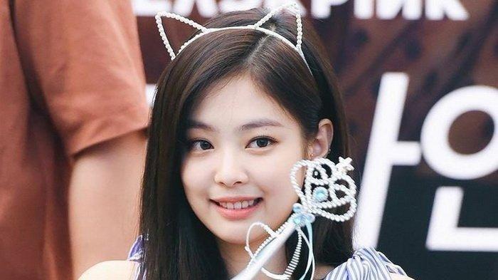 Visual Nyaris Sempurna, Wajah Idol Kpop Jadi Contoh untuk Oplas, Jennie ...