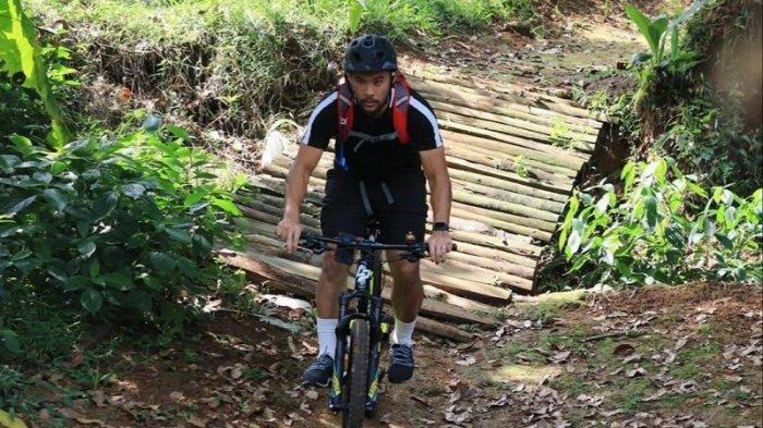 Pulau Terindah Dunia SUMBA: Kiper Persija Jakarta Andritany Ardhiyasa ... Pulau Terindah Dunia SUMBA: Kiper Persija Jakarta Andritany Ardhiyasa ...