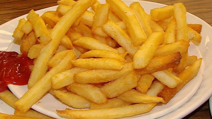 Waspada! 10 Makanan Enak dan Lezat ini Bisa Memicu Kanker Otak, Mulai ...