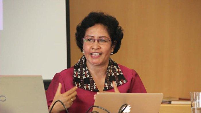 Profil Tokoh NTT, Pdt. Mery Kolimon Wanita Inspirasi dari Timor - Pos ...