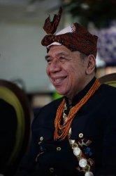 Pakaian Adat Amanatun yang Dipakai Jokowi Bermakna Penyelamatan - Pos ...