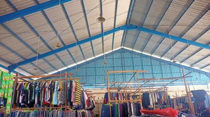 Begini Suasana Lapak Rombengan di Pasar Oebobo, Kota Kupang - Pos ...