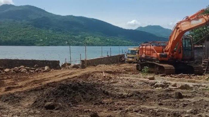 Warga Pesisir Pantai Larantuka Mengaku Senang Adanya Pembangunan Talud ...