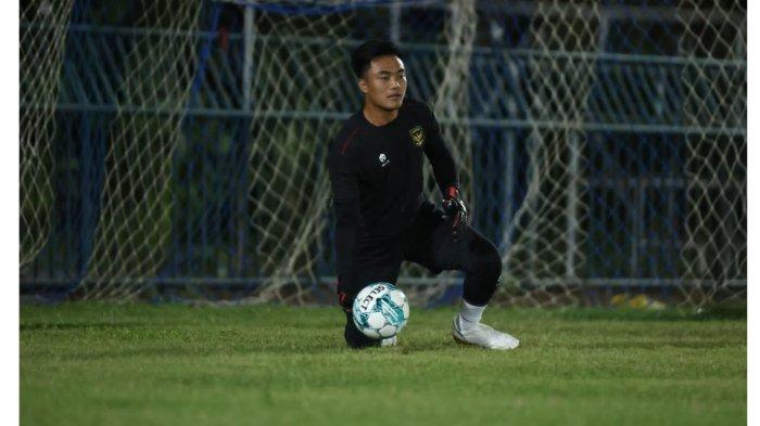 Timnas U23 Indonesia Ketinggalan 0-1, Gawang Ernando Ari Dijebol Guinea Lewat Penalti - Pos ...