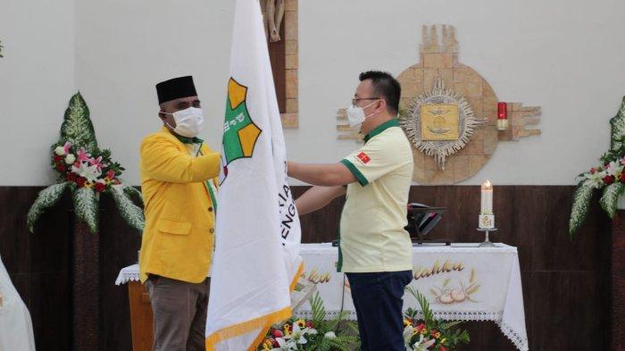 Pengurus Komda Pemuda Katolik NTT Dilantik, Agus Boli: Siap Lawan Kebodohan & Kemiskinan - Pos ...