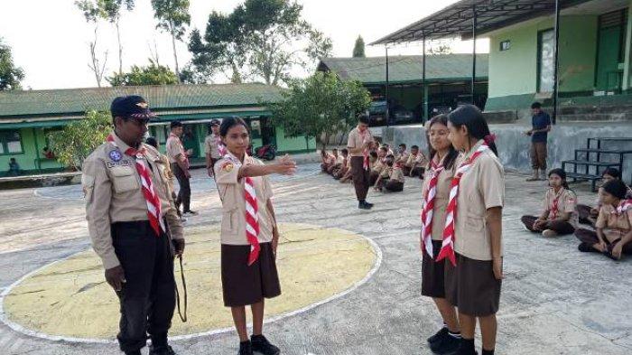 TNI Beri Pelatihan Krida Navigasi Darat bagi Pelajar di TTS - Pos ...