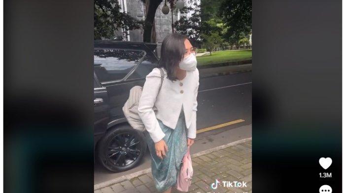 Video Viral Tiktok, A Day In My Life Prilly Latuconsina - Pos-kupang.com