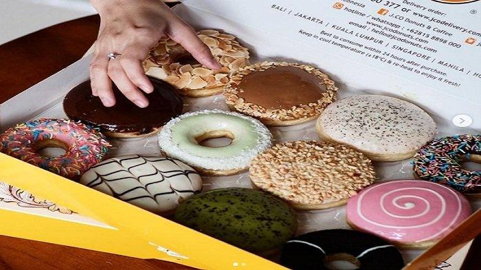 JCO Promo Hari Ini Hingga Besok Jumat 18 Juni 2021: 1 Lusin Donat +1 ...