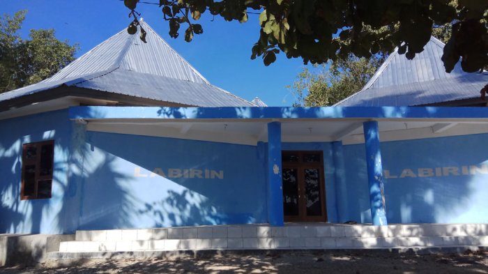Rumah Labirin di Objek Wisata Pantai Lasiana Segera Difungsikan - Pos ...