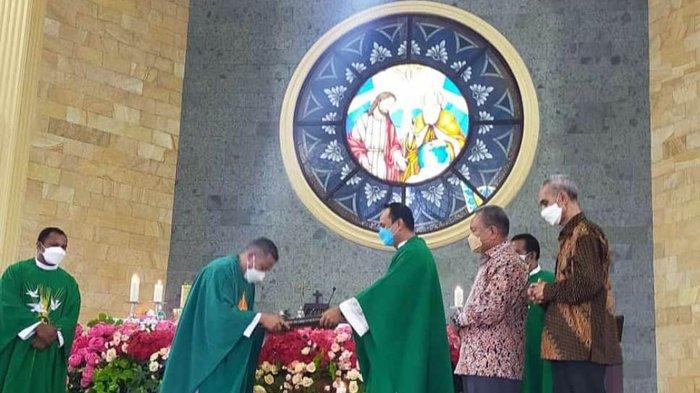 Romo Simon Tinggalkan Ratusan Juta Kas Paroki St. Fransiskus dari ...