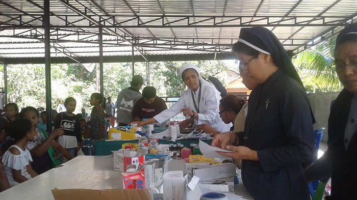 Cinta Tak Bersyarat Spirit Pelayanan Suster-suster Cinta Kasih Carolus ...