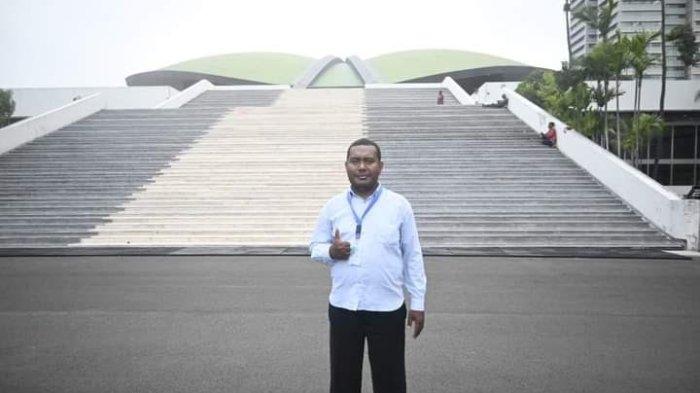 Pemilu 2024, Beta Jarnas Sesali Baliho Penolakan Anies Baswedan di NTT ...