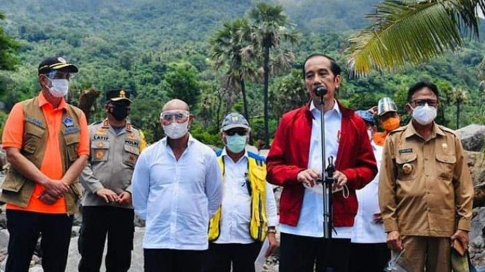 Terobos Jalan Rusak Ke Amakaka, Warga Teriak BBM Mahal dan ...