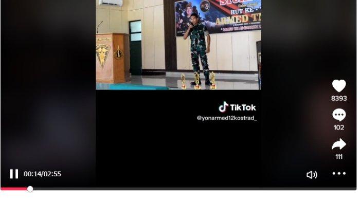 Video Viral TikTok, Davidson Anggota TNI Yonarmed 12 Kostrad dari NTT Bikin Ngakakk - Pos-kupang.com