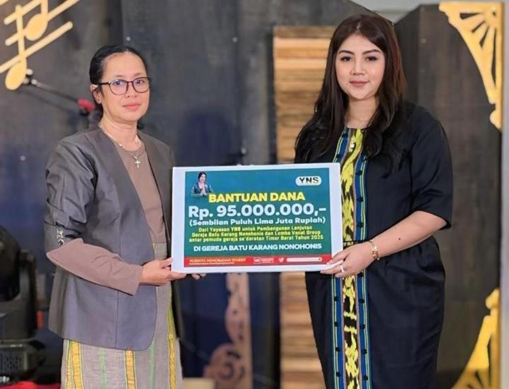 Lagu Lais Manekat Sentuh Hati Yusinta Nenobahan, Bawa Pulang Kasih dan Bantuan Rp 95 Juta - Pos ...