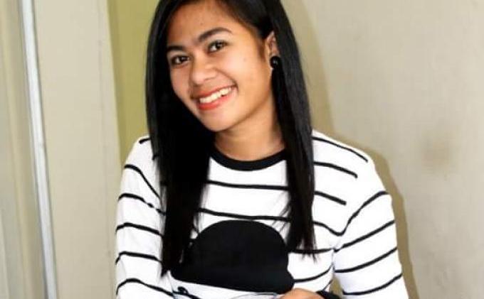 Pengalaman Pertama Ria Febrianti Nawa - Pos-kupang.com