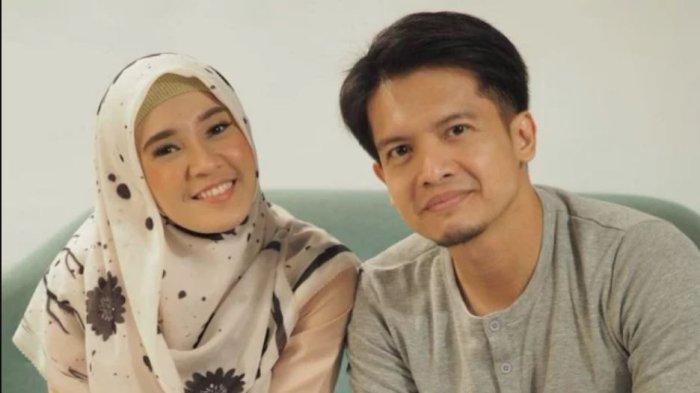 13 Tahun Menanti Momongan, Dimas Seto dan Dhini Aminarti Kini Asuh 46 Anak - Tribunlampung.co.id