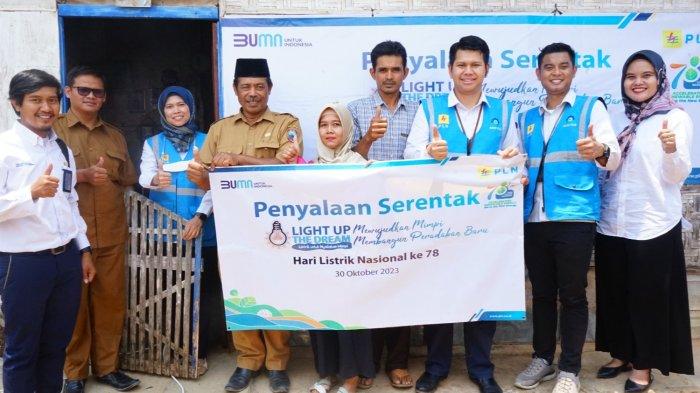 Hari Listrik Nasional ke 78, PLN Beri Listrik Gratis 27 Keluarga Kurang Mampu di Lampung ...