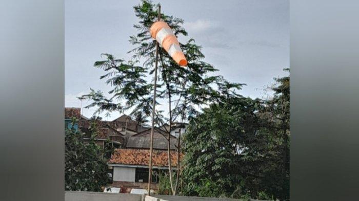 Antisipasi Debu Stockpile Batubara ke Arah Pemukiman, Perusahaan Pasang ...