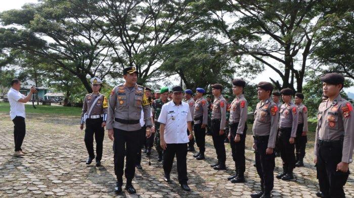Polres Tanggamus Gelar Apel Pasukan Jelang Arus Mudik Lebaran 2024 - Tribunlampung.co.id