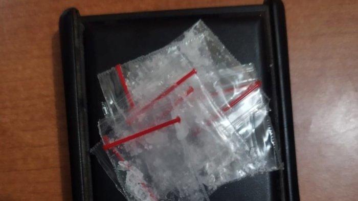 Pria 38 Tahun Diciduk Polresta Bandar Lampung Polda Lampung karena Miliki Puluhan Gram Sabu ...