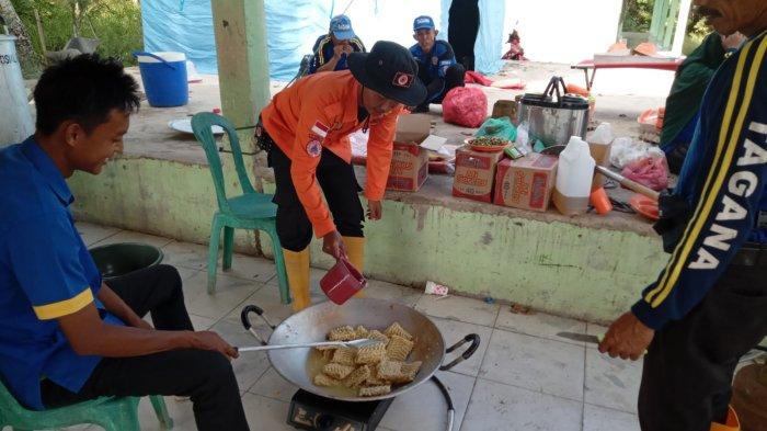 Banjir Tak Kunjung Surut, BPBD Dirikan Posko dan Dapur Umum di Mesuji Lampung - Tribunlampung.co.id
