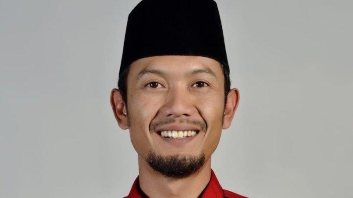 Profil Bambang Dwi Saputra Anggota DPRD Lampung Barat, Gemar Sepak Bola ...