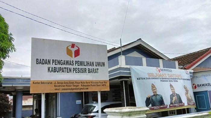 Daftar Nama Panwascam Eksisting di Pesisir Barat yang Lolos ...