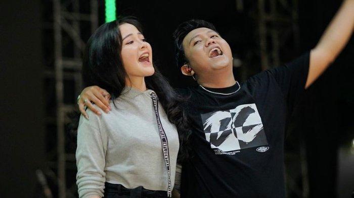 Reaksi Denny Caknan Terkait Kabar Bella Bonita Punya Hubungan dengan ...