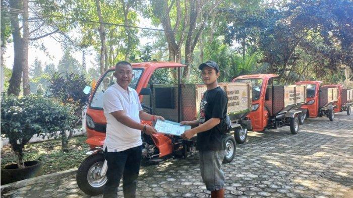 Dapat DAK Miliaran, DLH Lampung Barat Tambah Armada Pengangkut Sampah - Tribunlampung.co.id